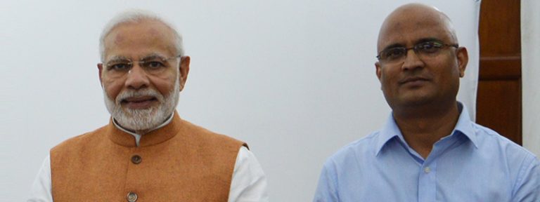 Renowned Sculptor Naresh Kumawat Creates Spectacular 75-Foot Long ...