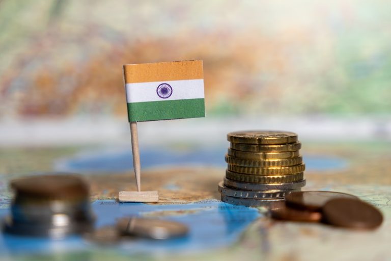 India Ranks Fourth in Global Wealth with 85,698 HNWIs